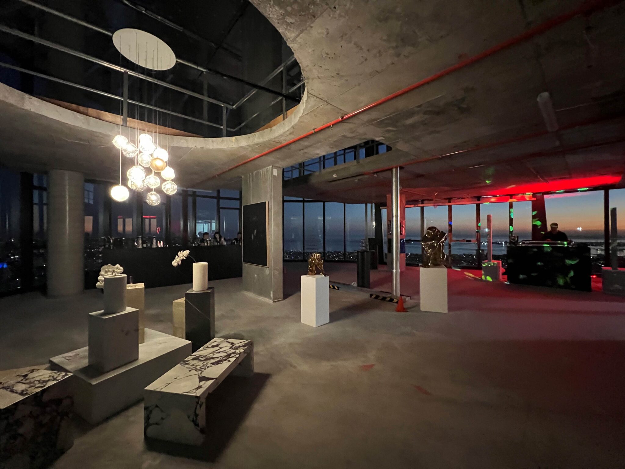 Sky Gallery in the Cold Shell Penthouse | Melbourne Square